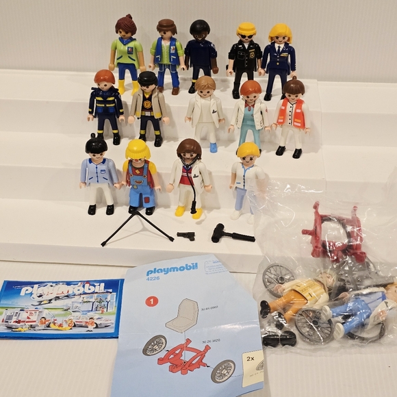 Toys | Playmobil Hospital Work And First Responders Rescue Worker ...